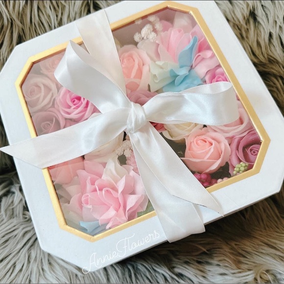 Other | Luxury Soap Flower Gift Box Handmade For Birthdaymothers ...